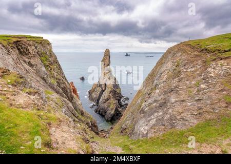 UK, Scotland, Sea stacks seen from Hillswick Ness Stock Photo - Alamy