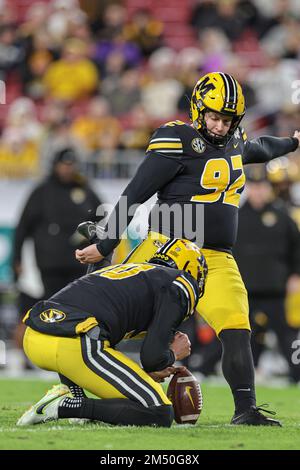 Missouri place-kicker Harrison Mevis (92) celebrates after making a 30 ...