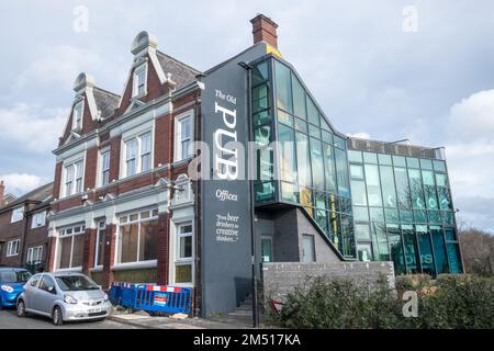 The Old Pub,on,Albion Row,Byker,Ouseburn,now,repurposed,as,office ...