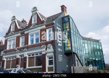 The Old Pub,on,Albion Row,Byker,Ouseburn,now,repurposed,as,office ...