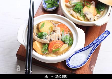 Homemade Sapo Tofu or Sapo Tahu, Chinese Restaurant Dish with Japanese ...