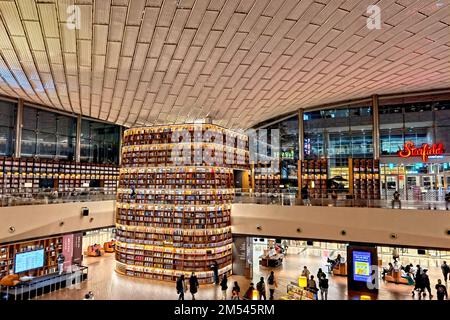 Starfield Library Seoul, CoEx Mall, Seoul, South Korea Stock Photo - Alamy