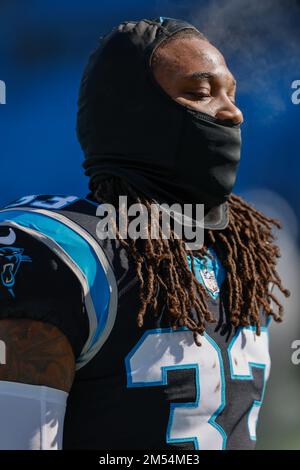 Carolina Panthers running back D'Onta Foreman (33) scores against the ...
