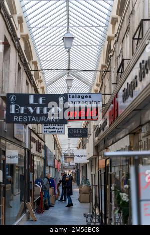 Passage du Caire, Paris Stock Photo - Alamy