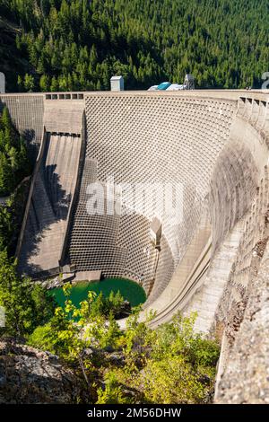 Ross Dam & Lake hydroelectric dam; Skagit River; Washington state; USA ...