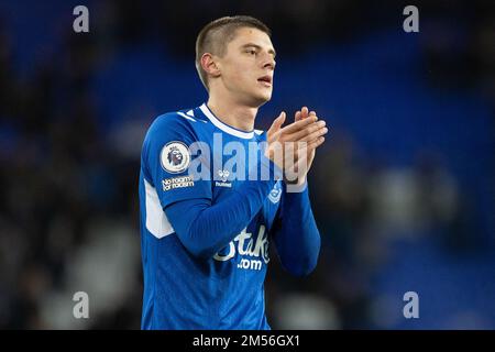 Vitaliy Mykolenko of Everton applauds the fans after the final whistle ...