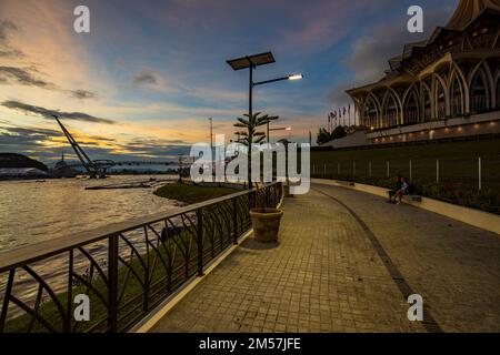 Kuching Sarawak waterfront new attraction Stock Photo - Alamy