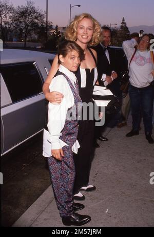 Cybill Shepherd and Clementine Ford at the "Phantom of the Opera" Los ...