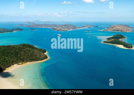 Aerial view of Hamilton Island, Queensland, Australia Stock Photo - Alamy