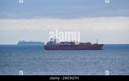 27 December 2022, Mecklenburg-Western Pomerania, Sassnitz: The LNG ...