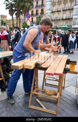Txalaparta (Basque typical wooden percussion instrument), Feria de ...