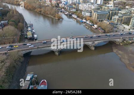 An aerial view of Kew Bridge (King Edward VII Bridge), crossing the ...