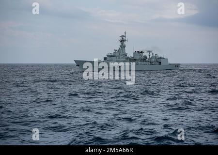 220214-A-RM286-1070 ARABIAN GULF (Feb. 14, 2022) Pakistan navy frigate ...