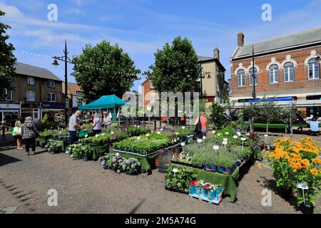 The weekly market at March town, Cambridgeshire; England, UK Stock ...