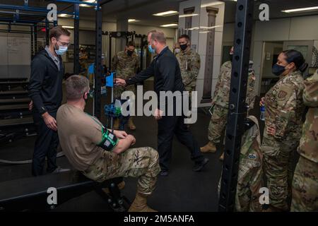 Joe Kirkman (center), Special Warfare Training Wing, physical therapist ...