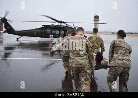 Fort Knox MEDDAC Medics were provided hands on Medical Evacuation ...