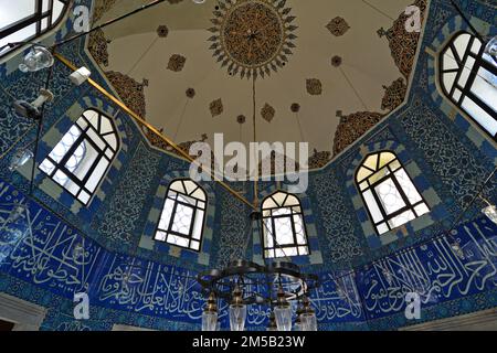 Rustem Pasha Tomb in Istanbul, Turkey Stock Photo - Alamy