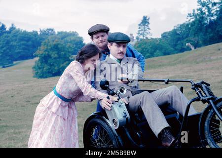 LADY CHATTERLEY'S LOVER, from left: Emma Corrin, Jack O'Connell, 2022 ...