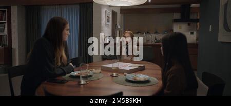 M3GAN, (aka MEGAN), from left: M3gan (voice: Jenna Davis), Violet ...