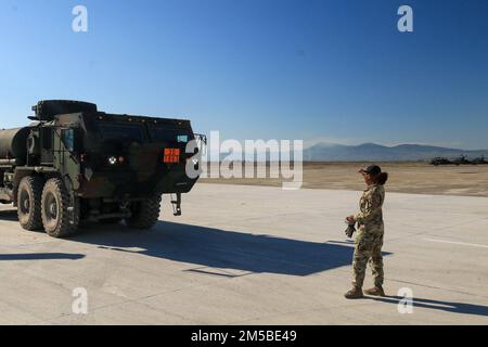 Spc. Wester of Echo Troop, 7th Squadron, 17th Cavalry Regiment conducts ...
