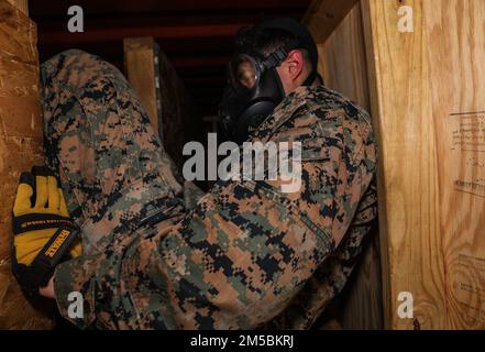 Marine Security Guard (MSG) students with Marine Corps Embassy Security ...