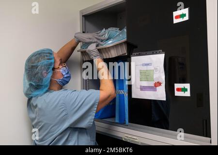Tabitha Womack, 4th Operational Medical Readiness Squadron dental ...