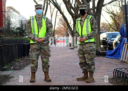 Soldiers with the 42nd Regional Support Group, New Jersey National ...