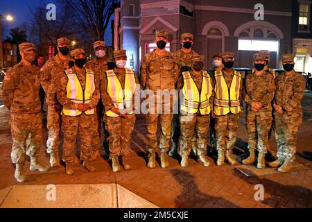 Soldiers from 508th Military Police (Detention) Battalion, 42nd ...