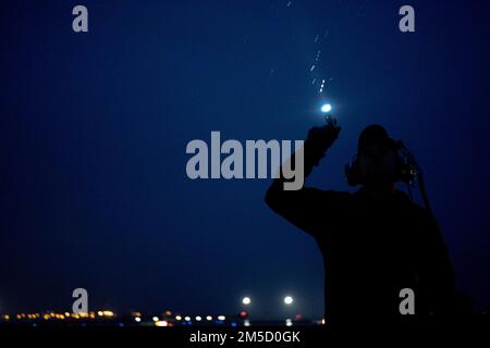 Senior Airman Justin Ely, a C-5M Super Galaxy crew chief assigned to ...