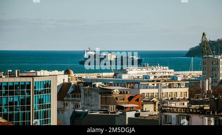 Turkish ship Tomriz enters the port of Varna Stock Photo - Alamy