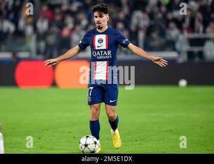 Vitinha Machado of Paris Saint-Germain Fc celebrates at the end of the ...