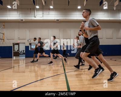 U.S. Air Force trainees with the 914th Air Refueling Wing Development ...