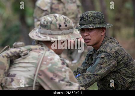 A U.S. Army Pacific Soldier assigned to 2nd Battalion, 27th Infantry ...