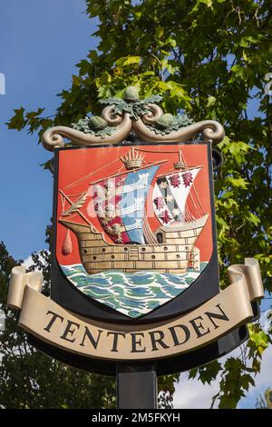 England, Kent, Tenterden, Tenterden Coat of Arms Sign Stock Photo - Alamy