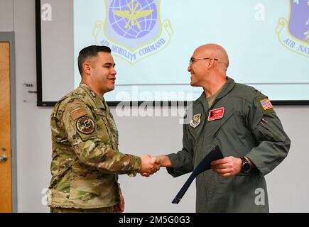 The 165th Airlift Wing (AW), Georgia Air National Guard's first C-130J ...