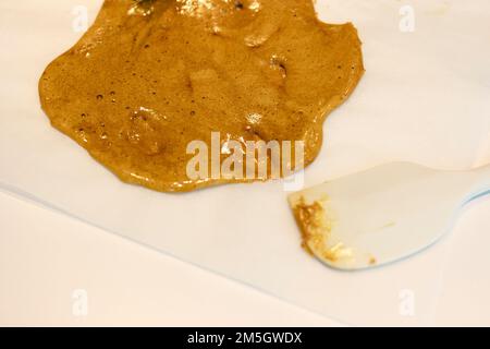 Making Dalgona in South Korea Stock Photo - Alamy