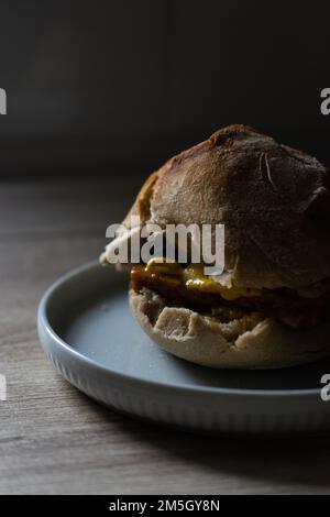 Seitanas. Portuguese recipe for the traditional Bifana but made with ...