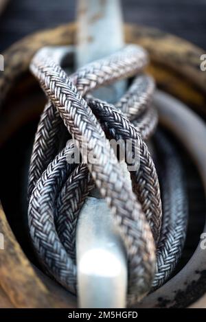 Cleat Knot, Rope tied to a Cleat Stock Photo - Alamy