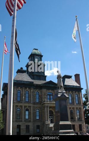 Amish Country Byway - Statue by Millersburg Courthouse. A statue pays ...