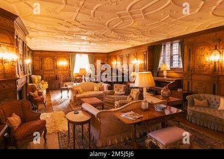England, Kent, Hever, Hever Castle, The Drawing Room Stock Photo - Alamy