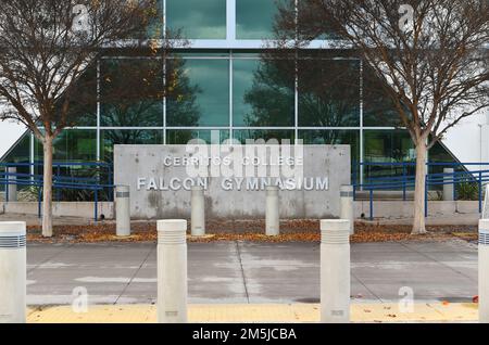 CERRITOS, CALIFORNIA - 28 DEC 2022: Falcon Gymnasium on the campus of ...