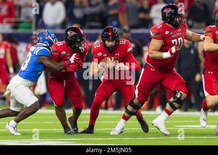 Texas Tech running back Tahj Brooks runs the 40-yard dash at the NFL ...