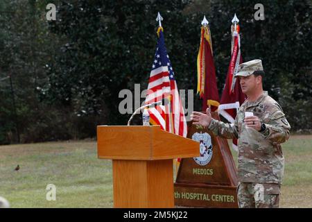 Ltc. Colin Frament, commander of 528th Field Hospital, welcomes guests ...