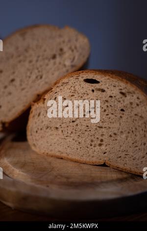 PRODUCTION - 01 December 2022, Hessen, Fürth: Baker and confectioner ...