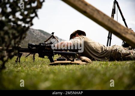 Navy Seal sniper with rifle in action Stock Photo - Alamy
