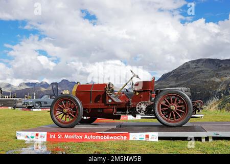 Mercedes Simplex 60 HP, year of construction 1903 exhibited at ...