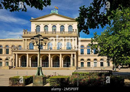 Opera House, Hanover, Lower Saxony, Germany Stock Photo - Alamy