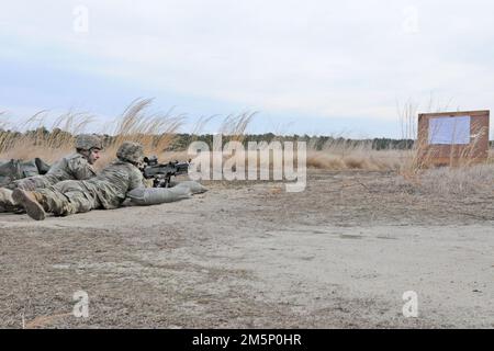 The soldiers from the 2nd Battalion, 113th Infantry Regiment (NJARNG ...