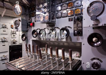 The internal world war ii submarine Stock Photo - Alamy