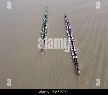Fultola, Khulna, Khulna, Bangladesh. 30th Dec, 2022. Nouka Baich boats ...